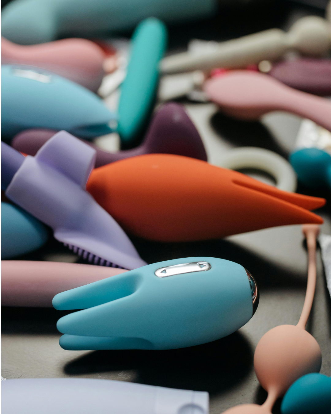 Vibes & Toys | Vibrators & Pleasure Toys – Canadian Pleasure